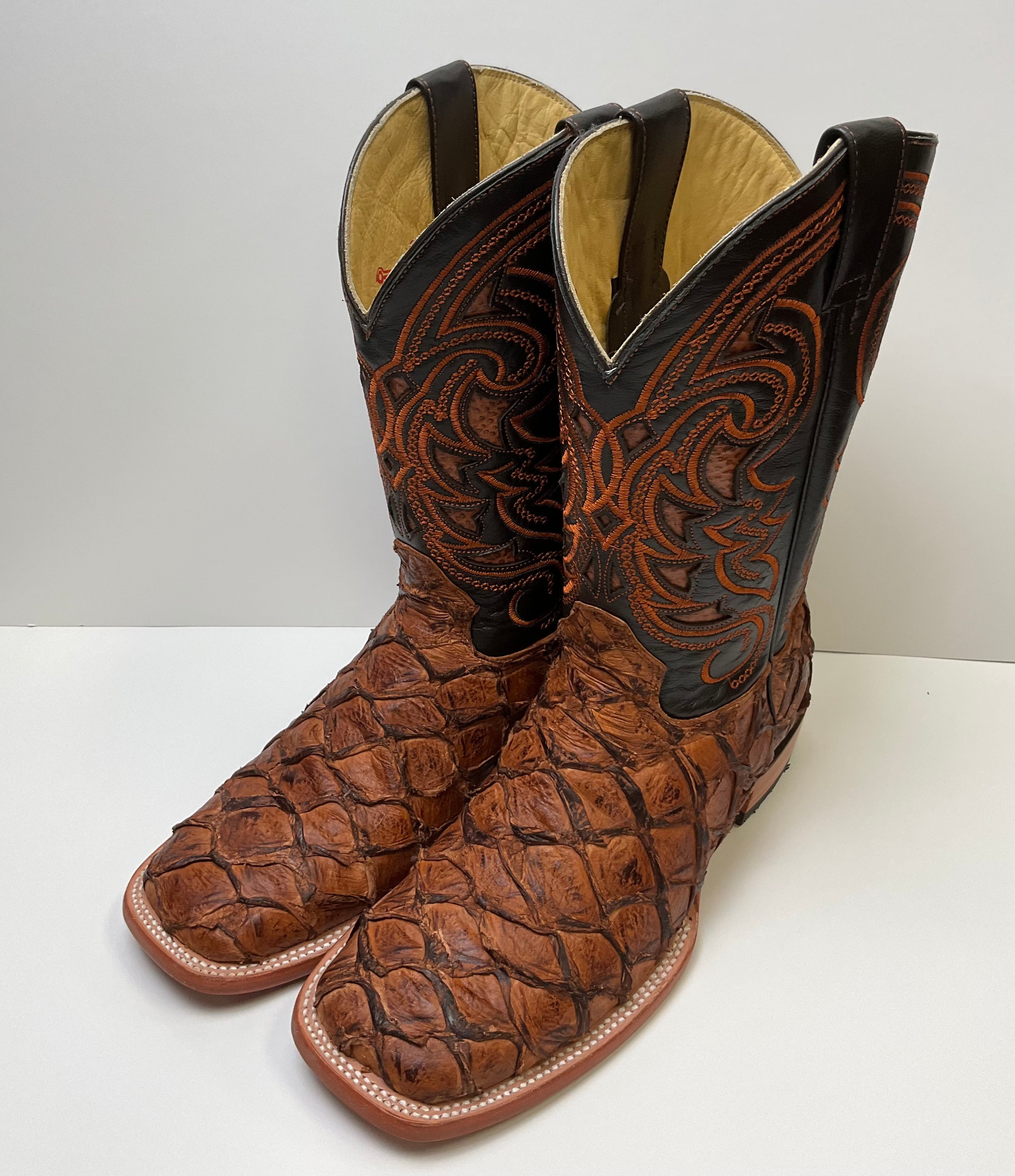 Arampaima fish skin cognac ( pescado piraruco ) Arango exotic men boot ...